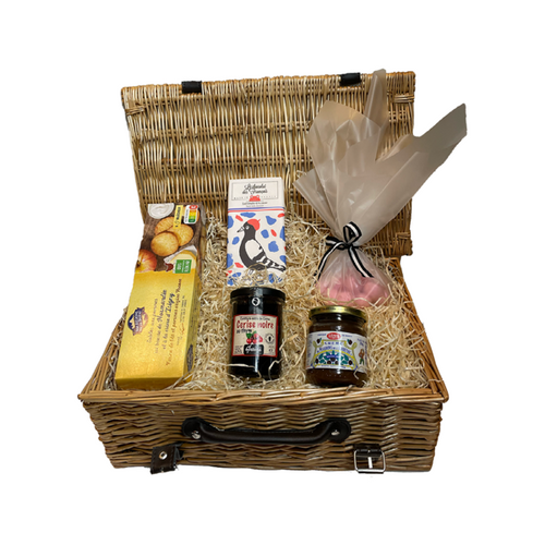 Sweet Treats Gift Hamper | Le Hamper