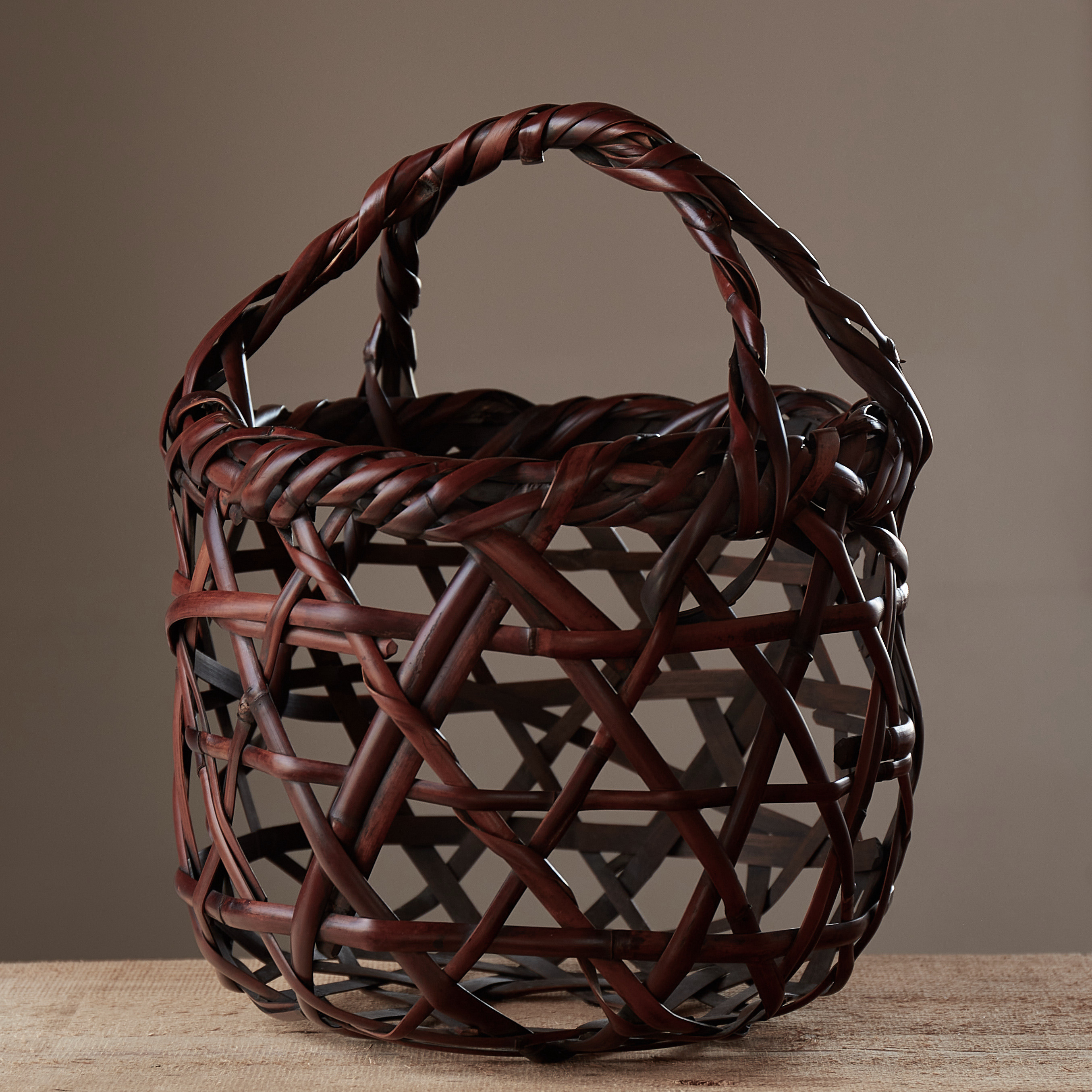 Bell-shaped Flower Basket by Tanabe Chikuunsai II