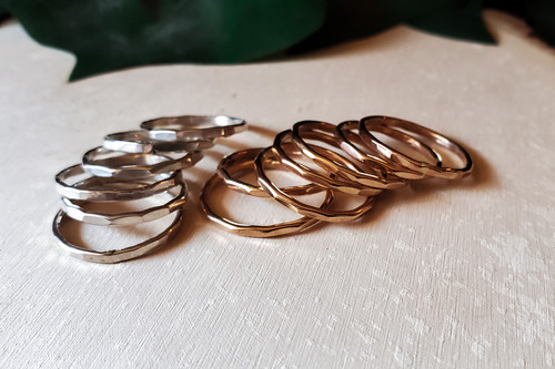 Sparky Stacking Ring | Bow+Hoop