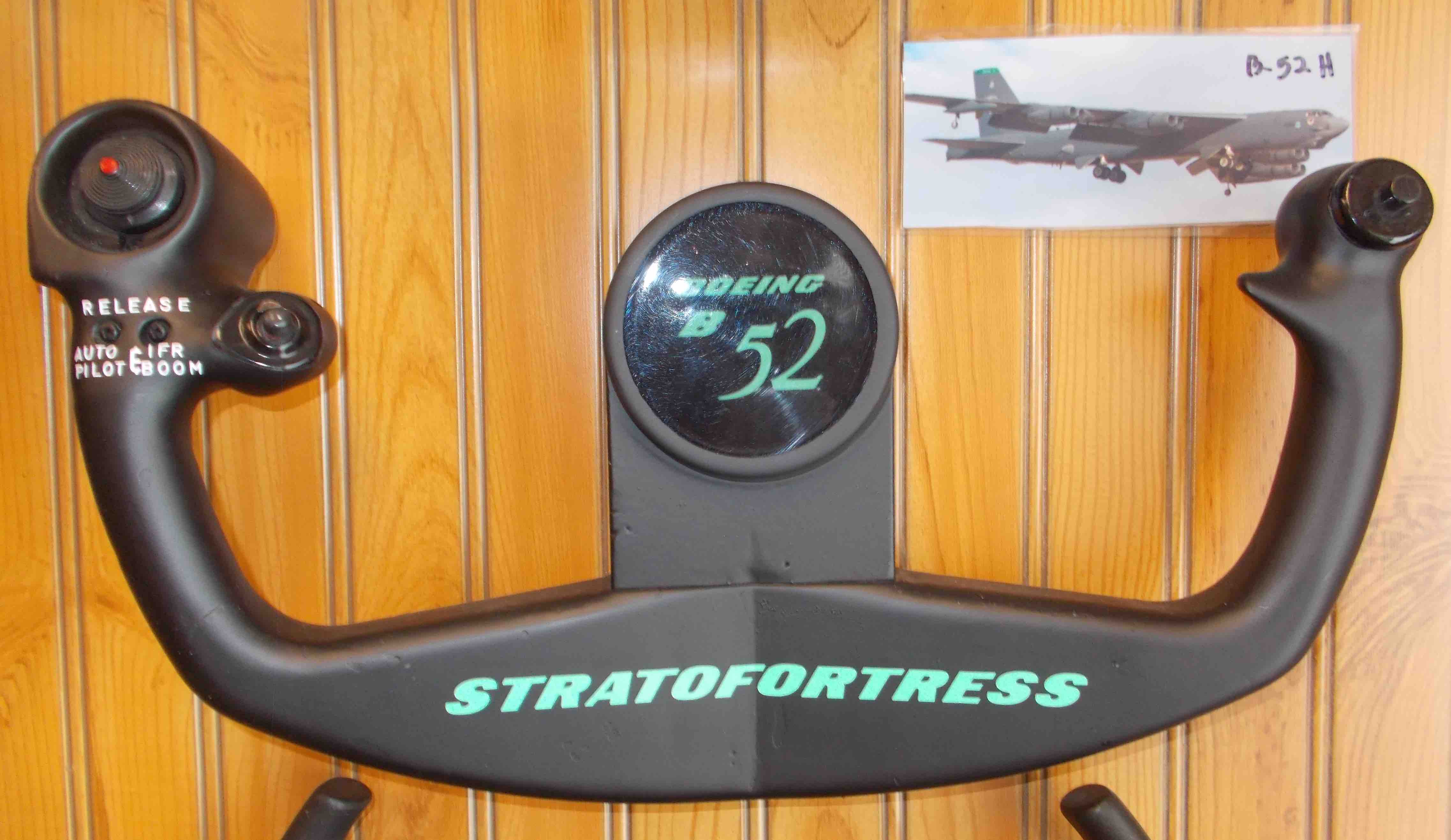 Airline Pilot's Historical Society | Museum Aircraft Control Wheels