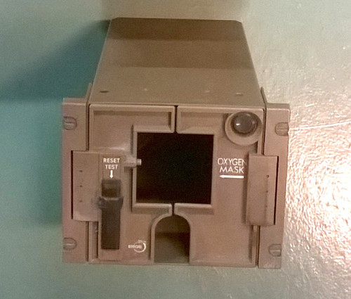 Squishy Oxygen Mask Stowage Box | aphs