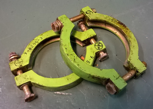 Boeing Control Column Clamps (Set of 2) | aphs