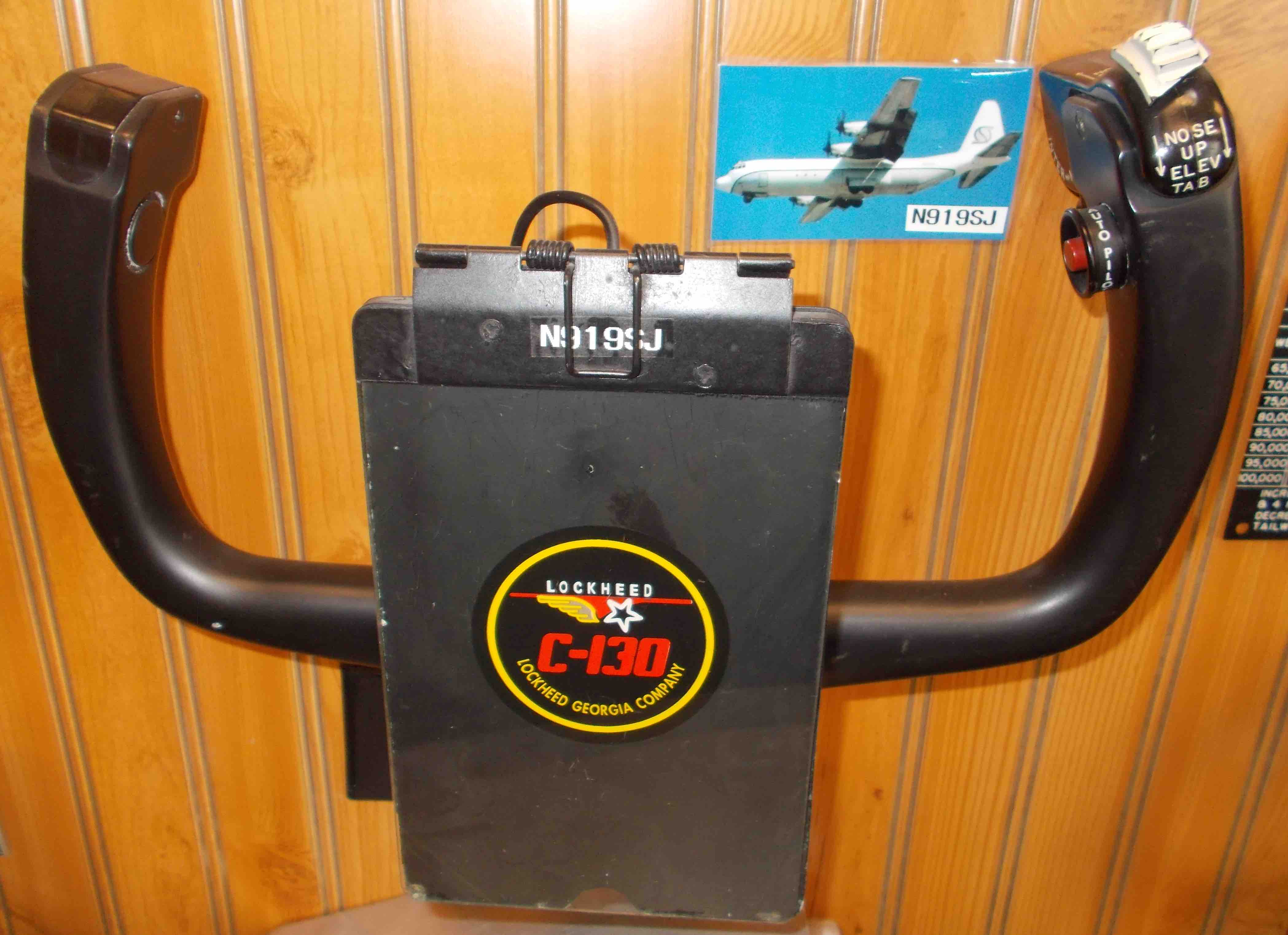 Airline Pilot's Historical Society | Museum Aircraft Control Wheels