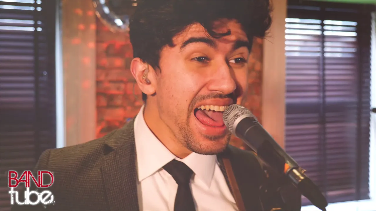 Wedding Bands in Manchester | The Amplified Band