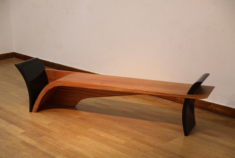 Stroke Bench(H) | Mokamjunamoo