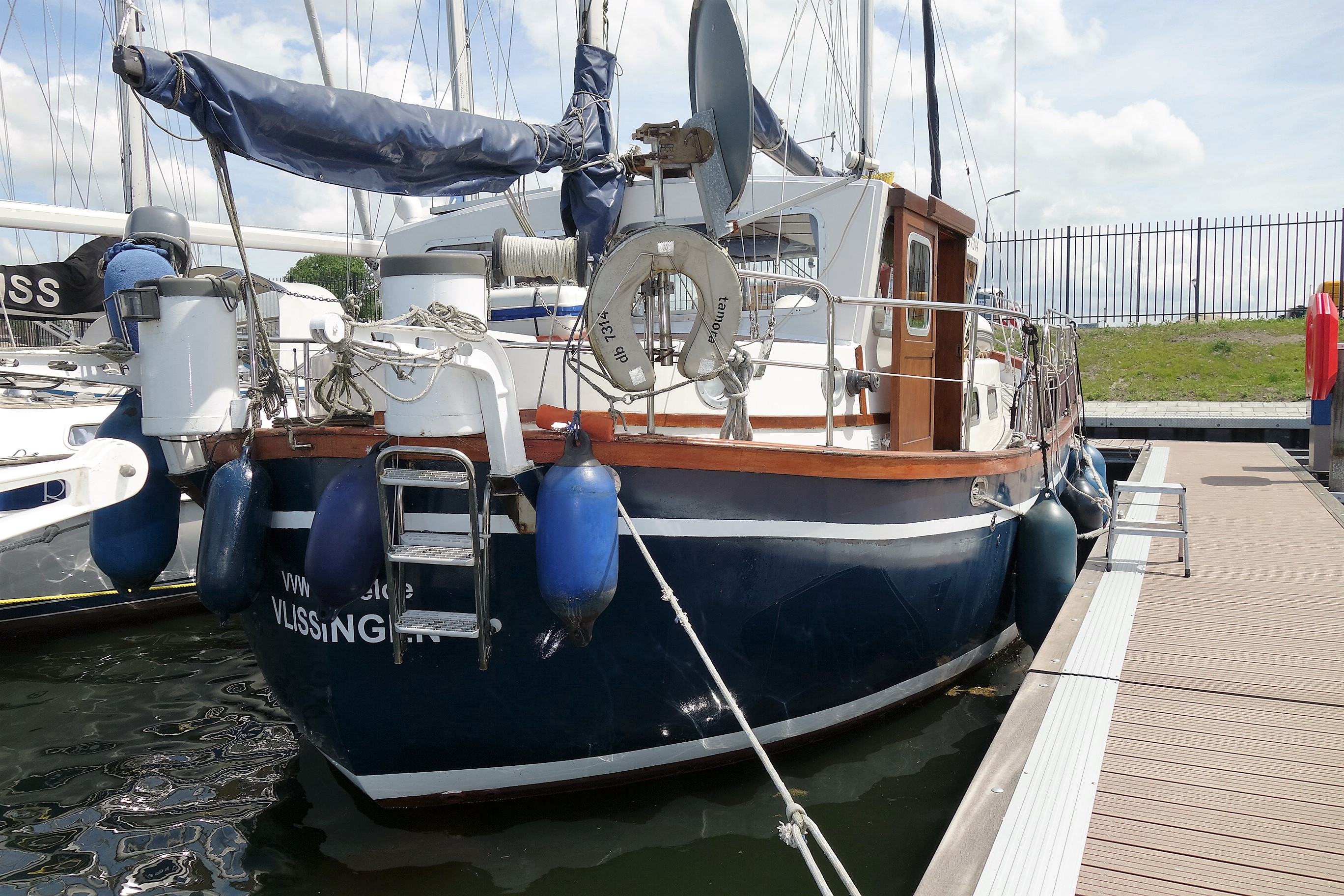 Colvic Watson 35 English | jachtmakelaar