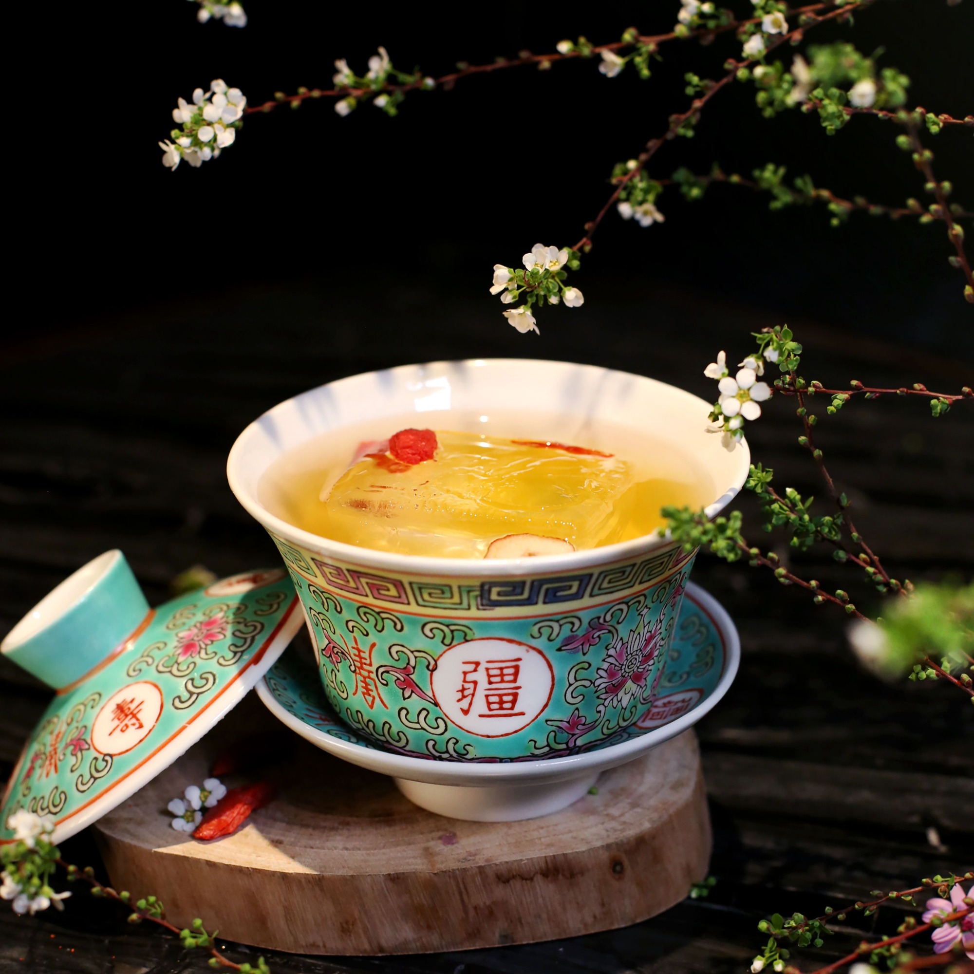 Quinary | HK's Multisensory Cocktail Bar