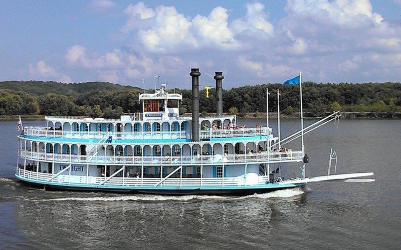 TWILIGHT RIVERBOAT | north-county-tours