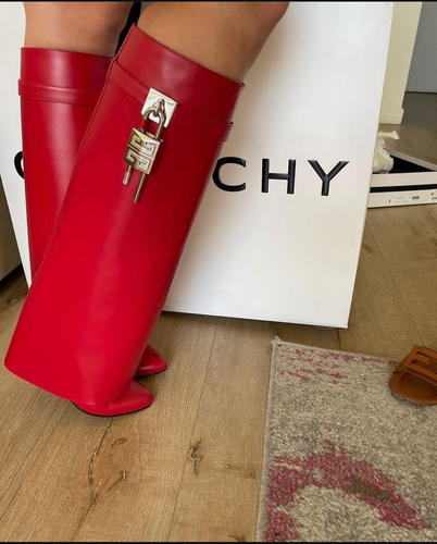 Venchy Red Boots | Tiffsfootcandy