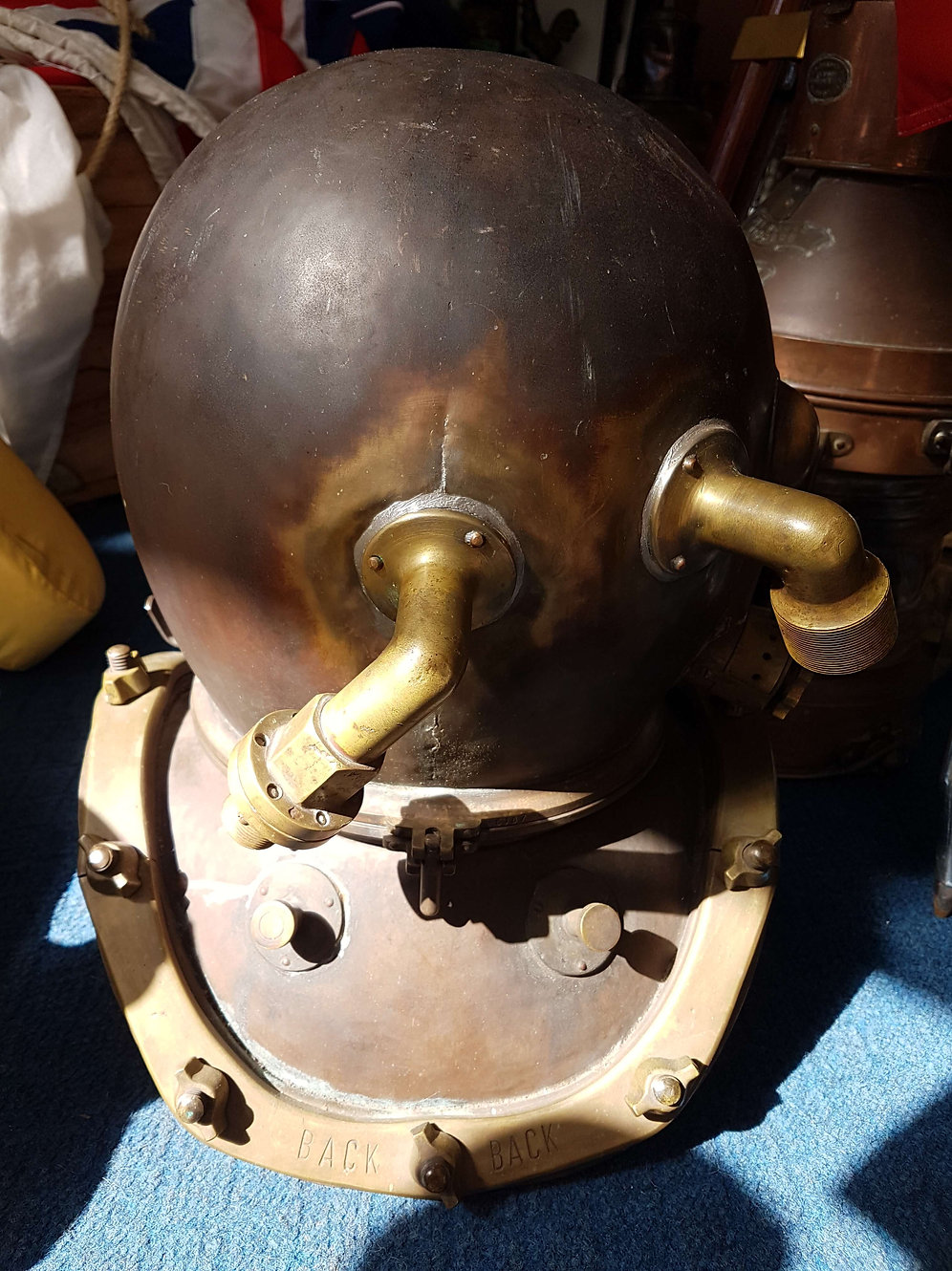 Siebe Gorman style diving helmet | Mysite