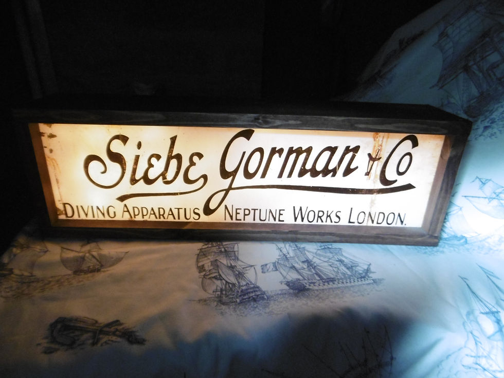 Siebe Gorman light box | Bonds Nautical