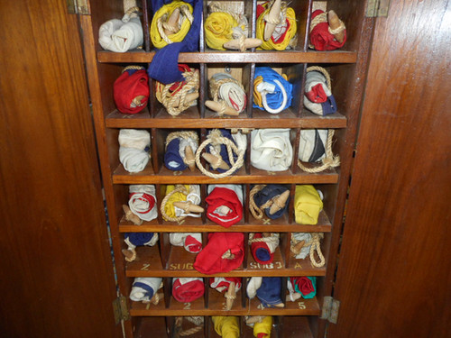 Boxed signal flags | Bonds Nautical