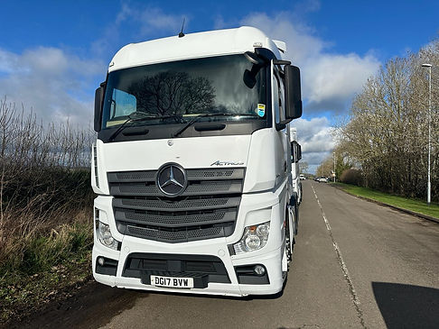 Used Trucks, Vans & Crane Lorry Sales In Northampton UK