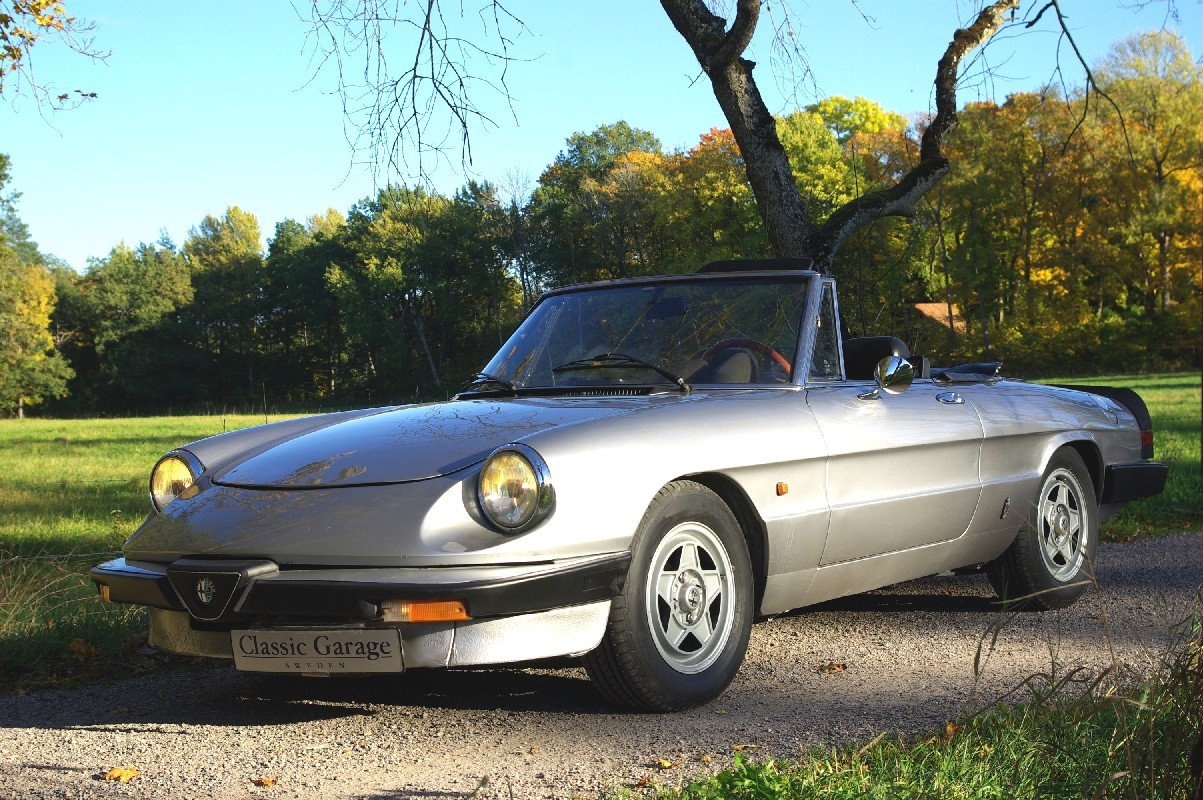Alfa Romeo 2000 Spider