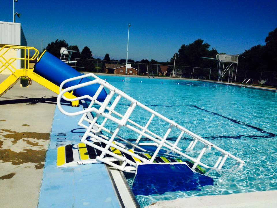 Pool reopens, sets schedule for Sunday Fundays