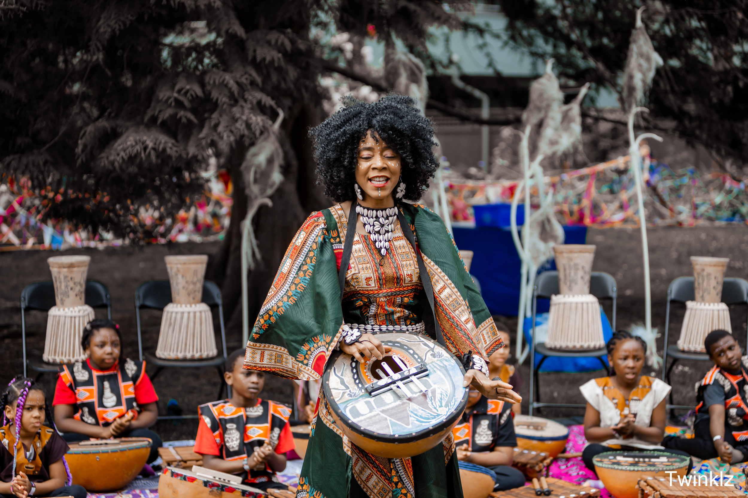 ABOUT US | African Friendship