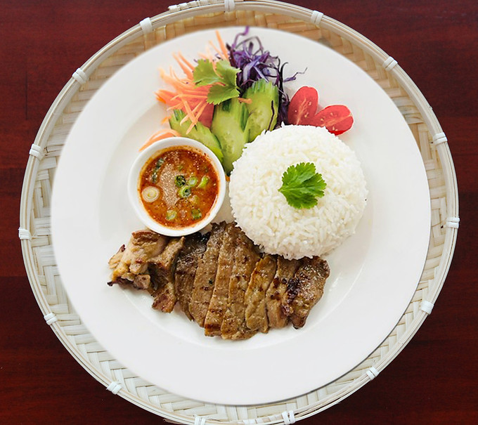 Thai Signature Rice Dish | Thai Cottage Bistro