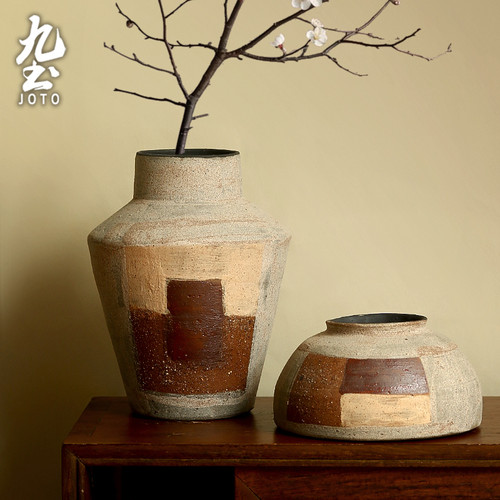 JOTO Ceramic Vase, Vintage Rough Pottery Jar DER0111 | Joto Ceramics