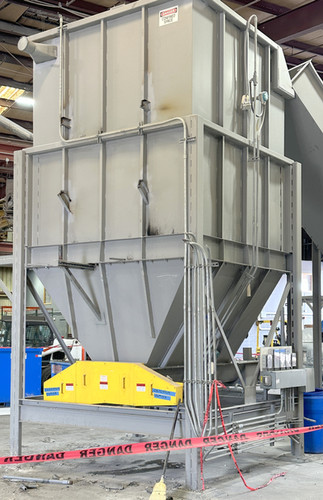 9’x 9’ x 18’ Hopper bin with metering bin, twin screw augers feeder ...