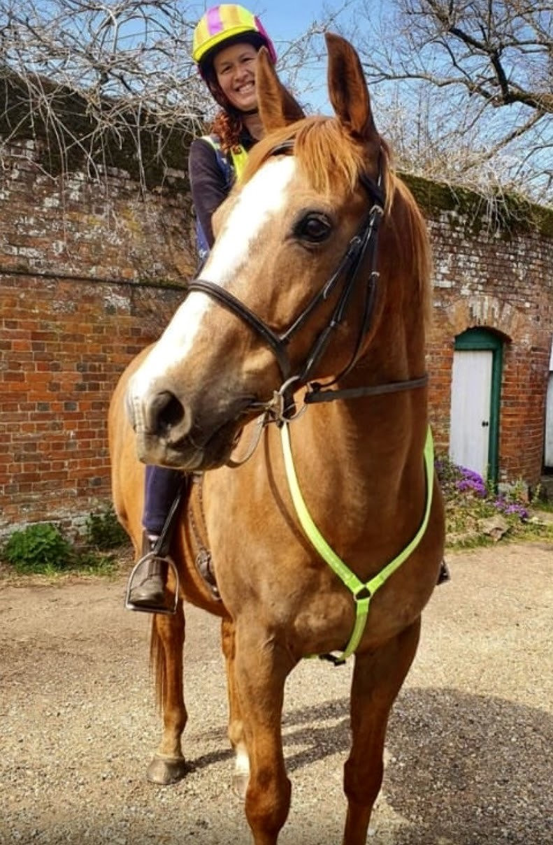 Anna Hughes - WOW Saddles Fitter