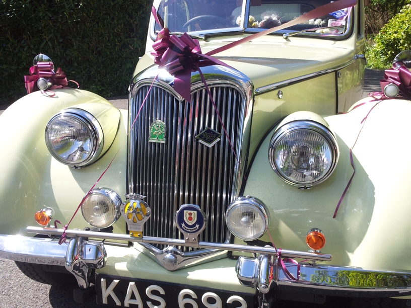 Hampshire Wedding Car Hire offers a Classic 1948 Riley RMA Wedding Car