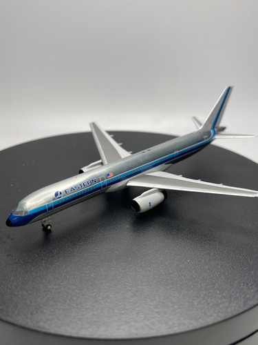 Eastern 757-200 | Squatchy’s