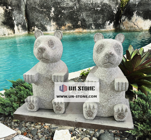 A pair of panda benches | Un Stone
