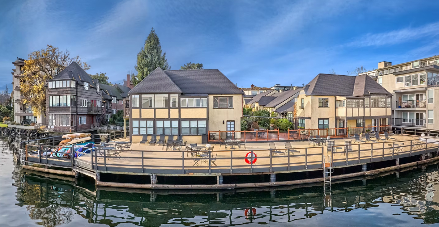 Lake Court | MainGate Management