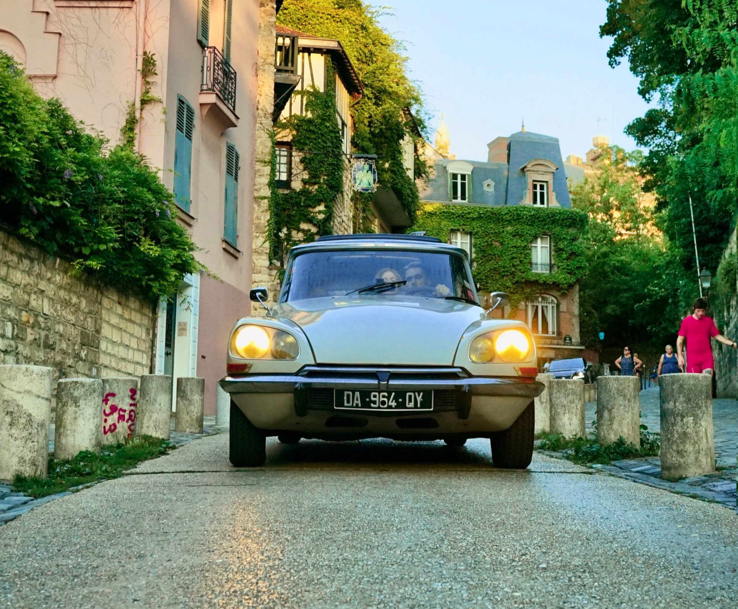 Driving Tours in Paris : Discover our unique Vintage Car Tours of Paris ...