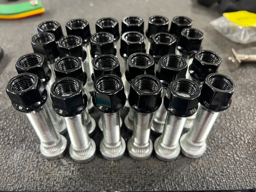 2016+ Nissan Titan XD Wheel Spacer & Stud Kit | nissanpartspuller