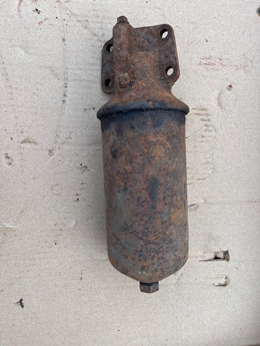 International W6/Farmall M engine oil filter housing | Pocock