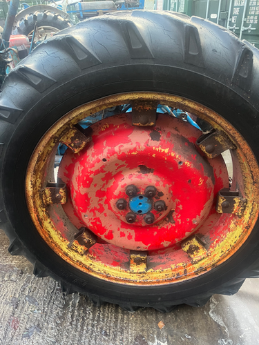 Fordson Major 36" wheel | Pocock
