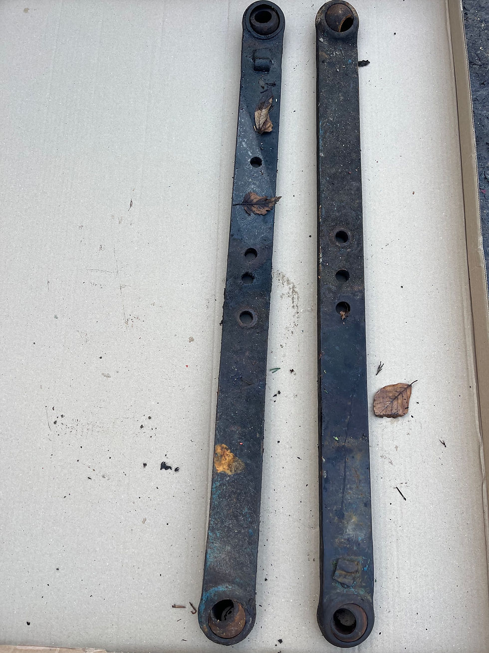 Fordson Major lift arms | Pocock