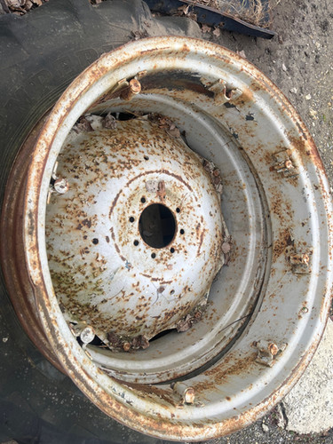 Massey Ferguson 36" rear wheel with tyre and rim | Pocock