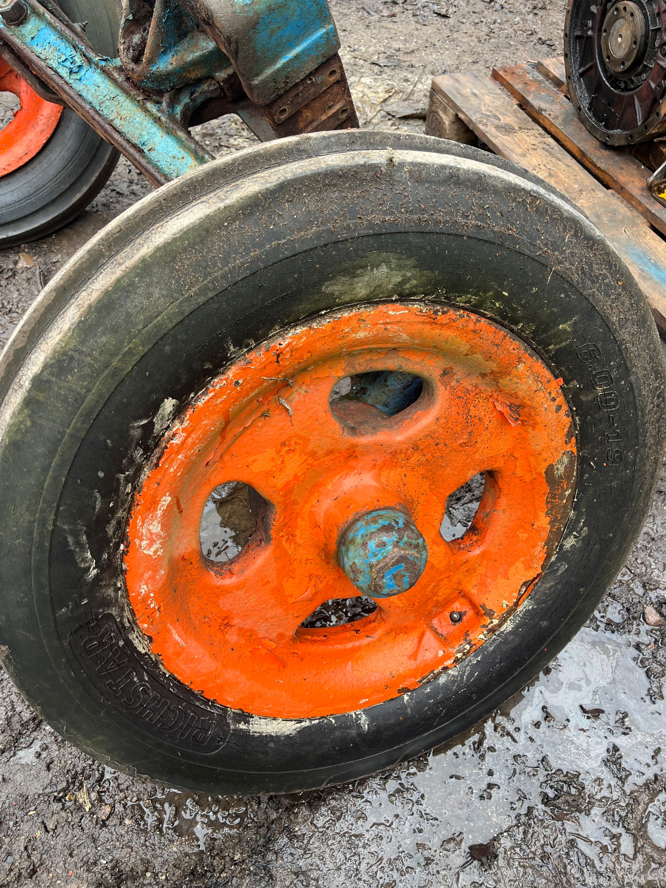 Fordson Major front wheels | Pocock