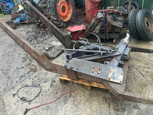 David Brown 3 cylinder loader | Pocock