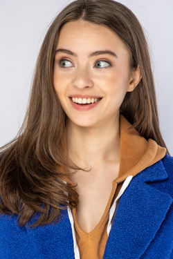 Acting | New Simone Lockhart