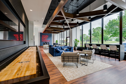 Building Photos | Metropoint