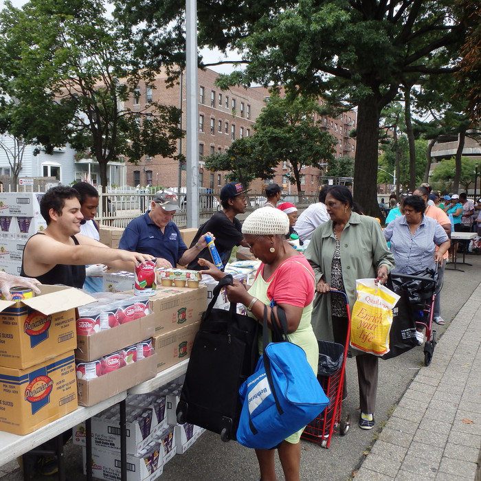 MOBILE PANTRY | RIVER FUND