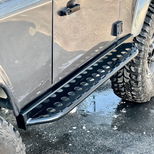 Rock Slider Steps for Land Rover® Defender 90 by Signature Offroad ...