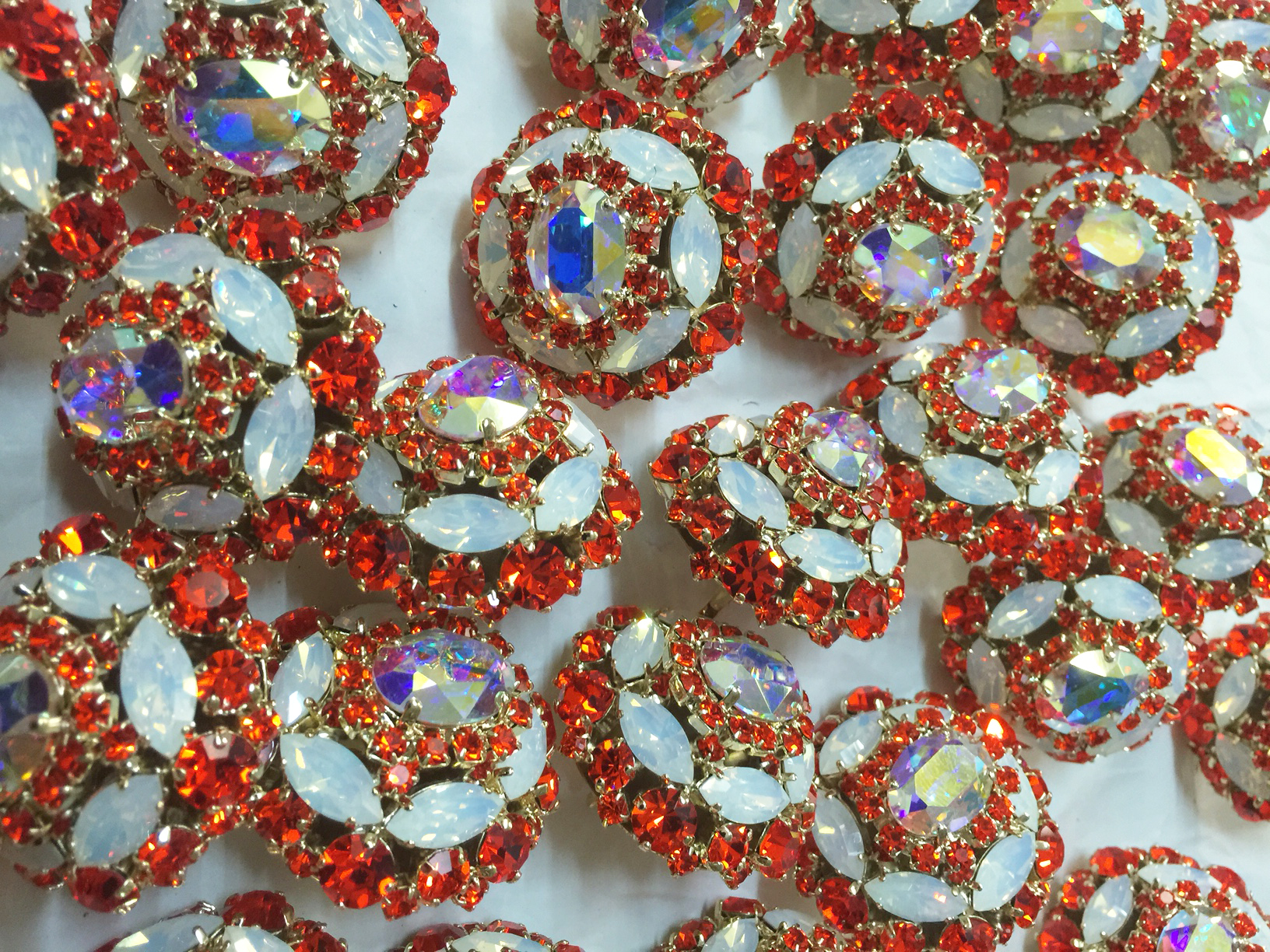 Mercuri Moda - Luxury Accessories