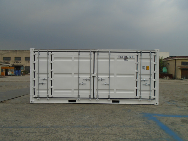 20' Open Side Container, tri-fold doors for full side opening options ...