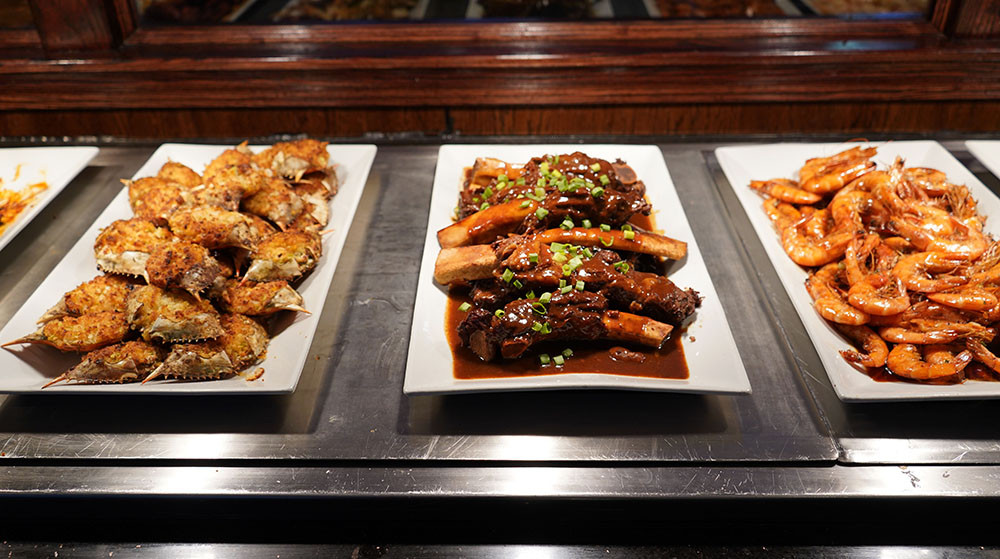 Premium_dinner (3).jpg