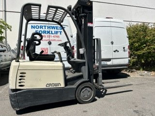Crown SC4000 Sit Down Forklift | NW Forklift