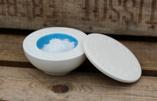 Salt Pinch Pot with Lid | Cornish Farm Shop
