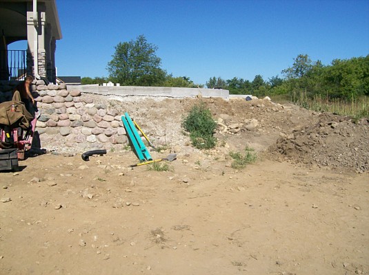 Rough Grading and Excavating give landscapes full customization