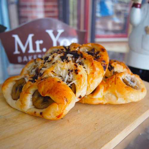 Pisang Keju Meses | Mr Yos Bakery & Cafe