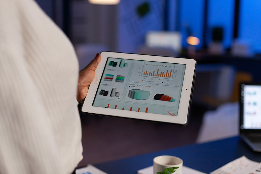 Revolutionizing Performance Management with KPI Tracking through Data ...