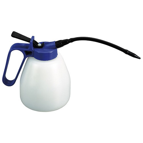 617724 OILERS; Plastic Oiler, Angle, 130 cc | shipstore