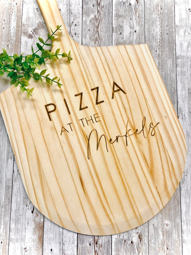 Pizza Peel with custom engraving | SolelyYou